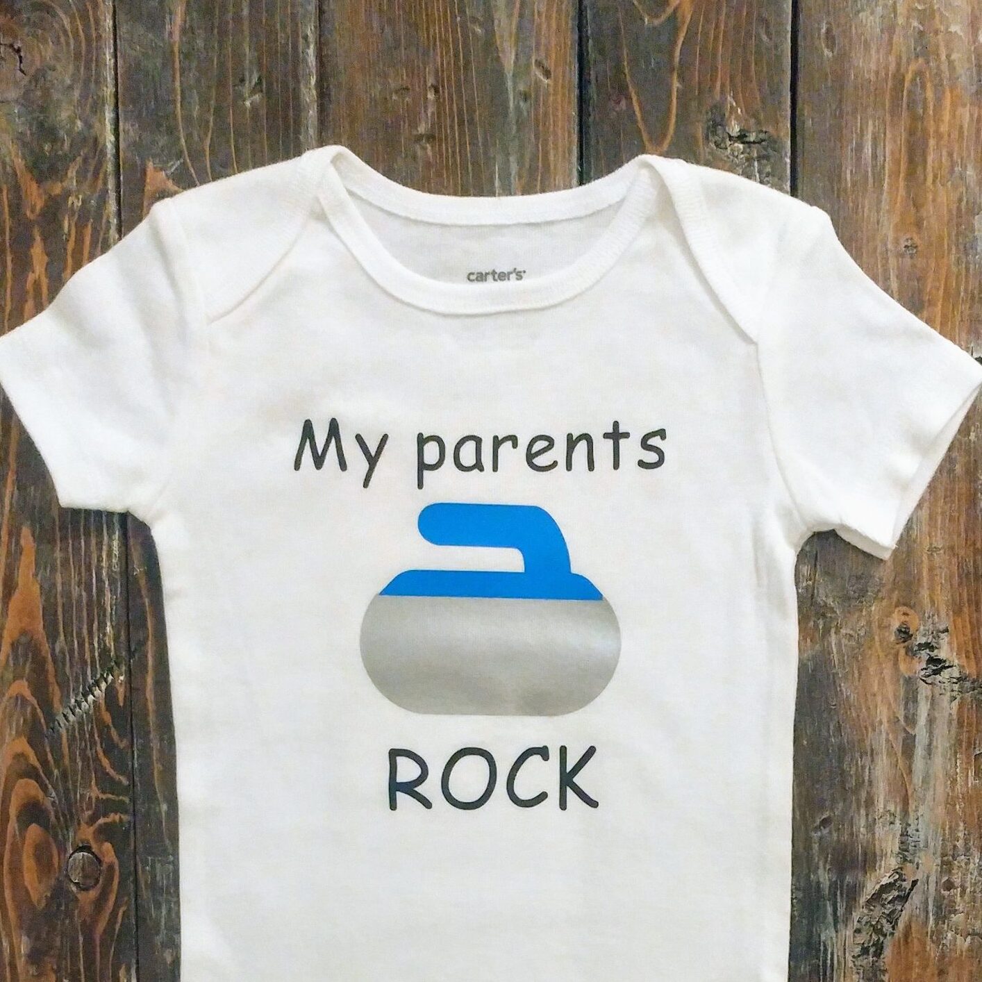 My Parents Rock – Blue – 9 Month Bodysuit - Fabricated Keepsakes